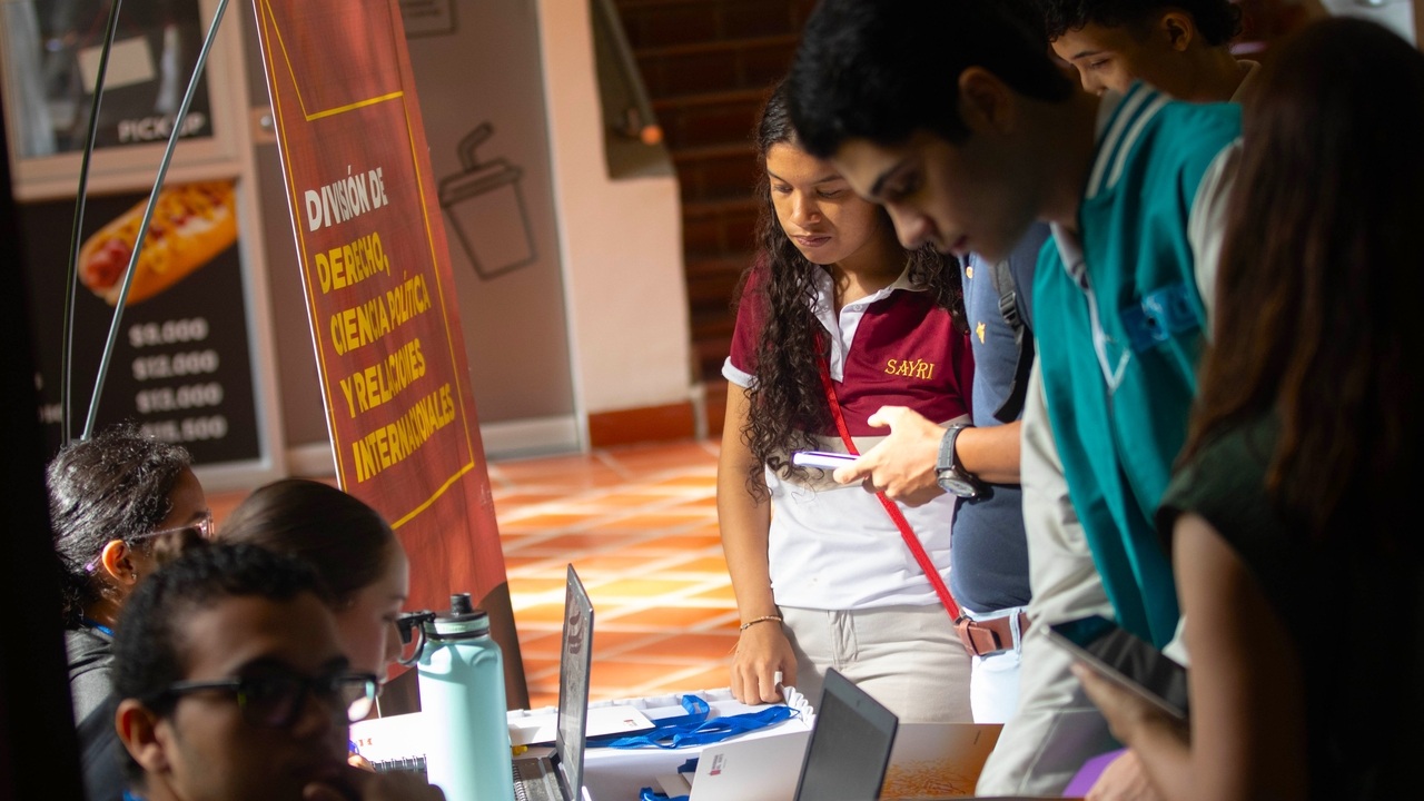 Abiertas inscripciones del programa ver+ beca tech para estudiar en Uninorte Ingeniería de ...